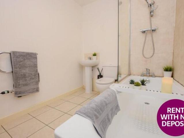 2 bedroom flat for rent in Delta Point, 74 Blackfriars Road, Salford, M3