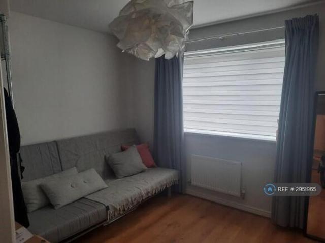 2 bedroom flat for rent in Desborough Crescent, Oxford, OX4