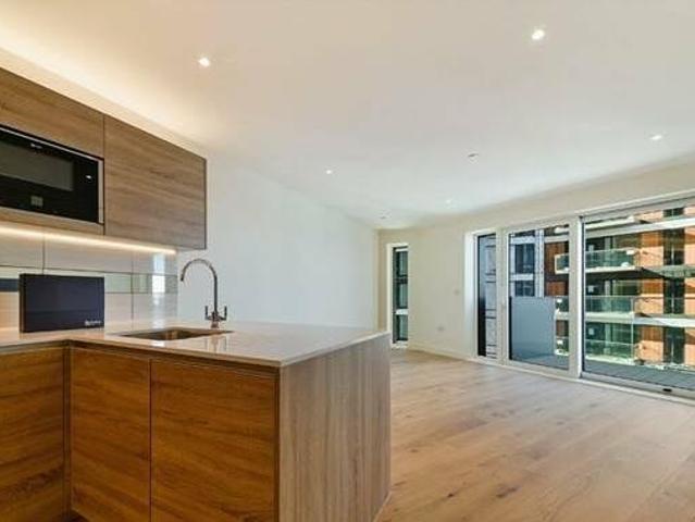 2 bedroom flat for rent in Deveraux House Duke Of Wellington Avenue Woolwich London SE18