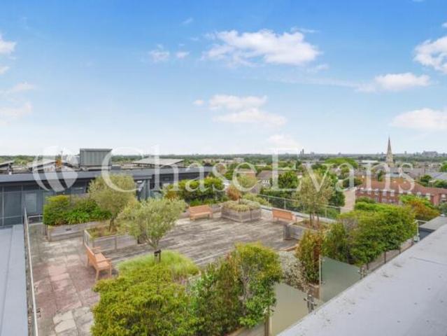 2 bedroom flat for rent in Devonshire House Putney Square, Putney Hill, Putney, London, SW15