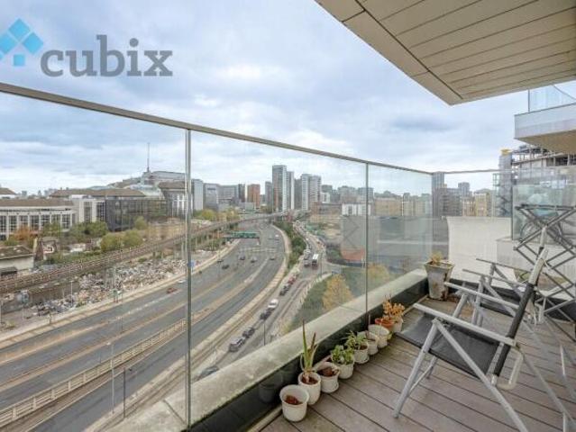 2 bedroom flat for rent in Dominion Walk, London, E14