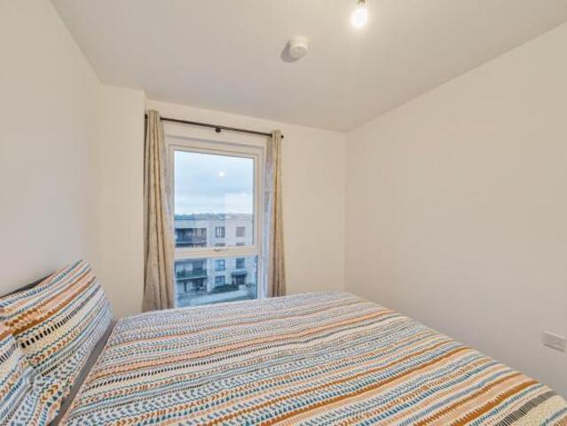 2 bedroom apartment for rent in Donovan Way, Harrow, HA1
