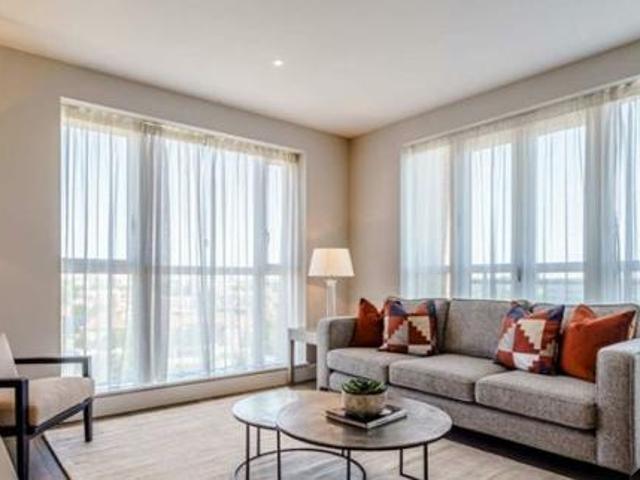 2 Bedroom Flat For Rent In Docklands