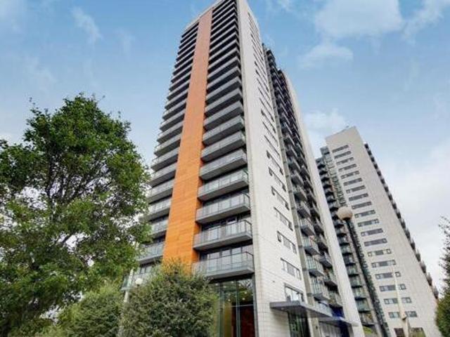 2 Bedroom Flat For Rent In Docklands, London