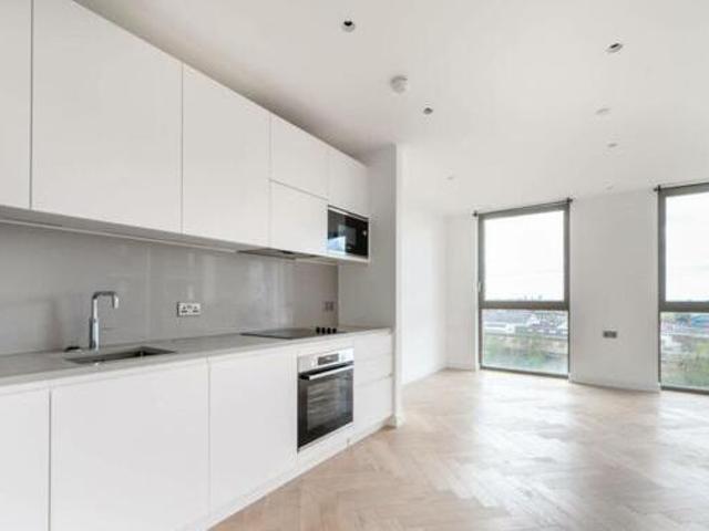 2 Bedroom Flat For Rent In Dollis Hill, London