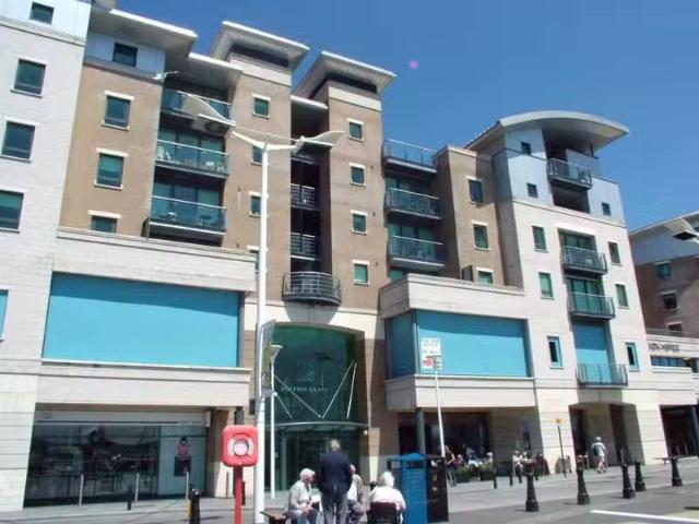 2 bedroom flat for rent in Dolphin Quays, The Quay, Poole, BH15