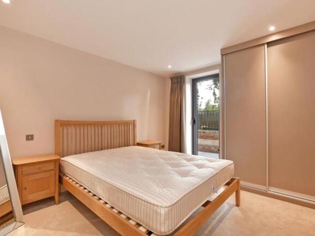 2 bedroom flat for rent in Dore Road, Dore Lodge Apartments, S17