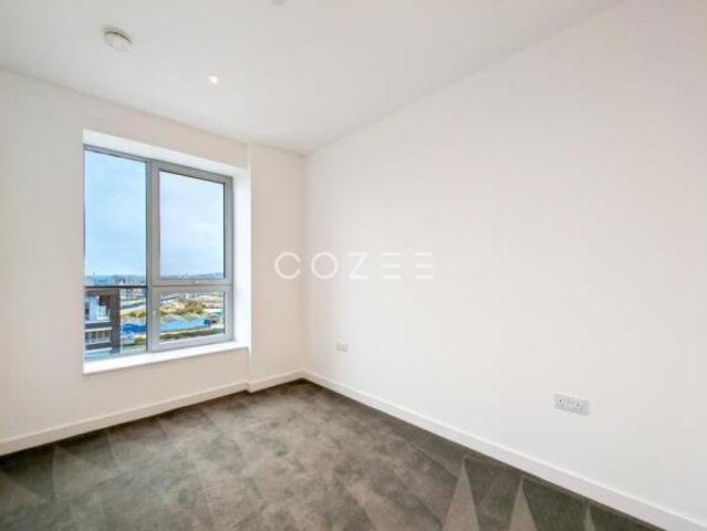 2 bedroom flat for rent in Douglass Tower, Canary Wharf, E14
