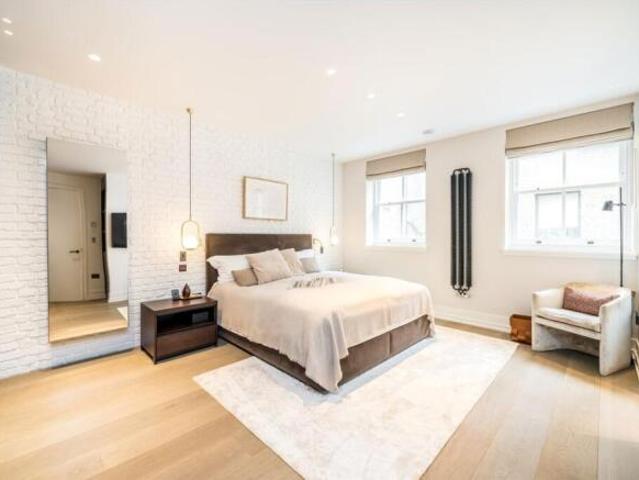 2 bedroom flat for rent in Down Street Mews, Mayfair, W1J