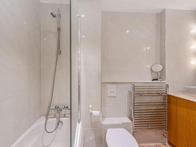 2 bedroom flat for rent in Draycott Place, Chelsea, London, SW3