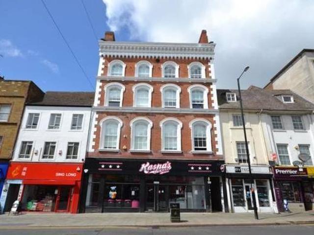2 bedroom flat for rent in Drapery Northampton NN1