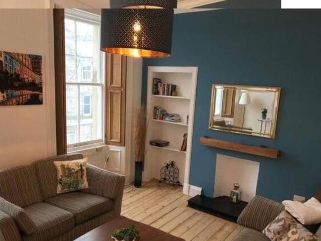 2 Bedroom Flat For Rent In Dryden Street, Edinburgh