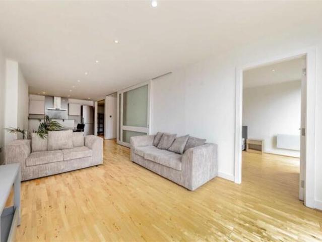 2 bedroom flat for rent in Drysdale Street, Hoxton, N1