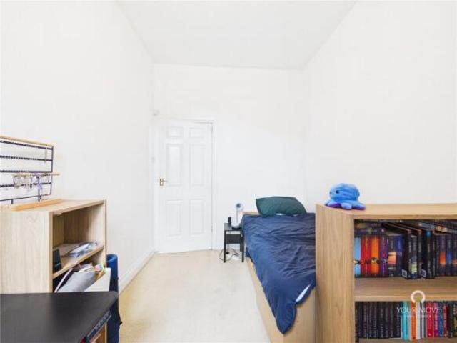 2 bedroom flat for rent in Dunston Road, Dunston, Gateshead, NE11