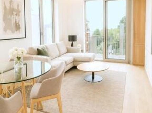 2 bedroom flat for rent in Duchess Walk, London, SE1