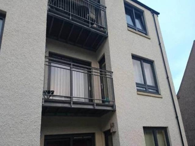 2 bedroom flat for rent in Duke Street Dakeith EH22