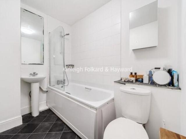2 bedroom flat for rent in Dukes Avenue, London, N10