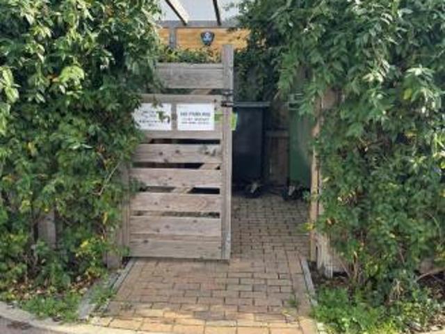 2 bedroom flat for rent in Durrell Dene, Dartford, Kent, DA1 5RW, DA1