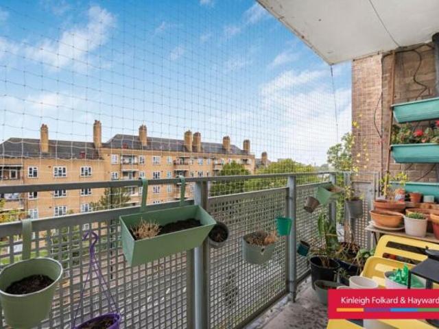 2 bedroom flat for rent in Eccleston House, Tulse Hill, London, SW2