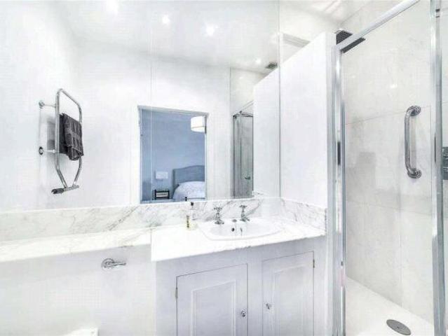 2 bedroom flat for rent in Eccleston Square, Westminster, London, SW1V