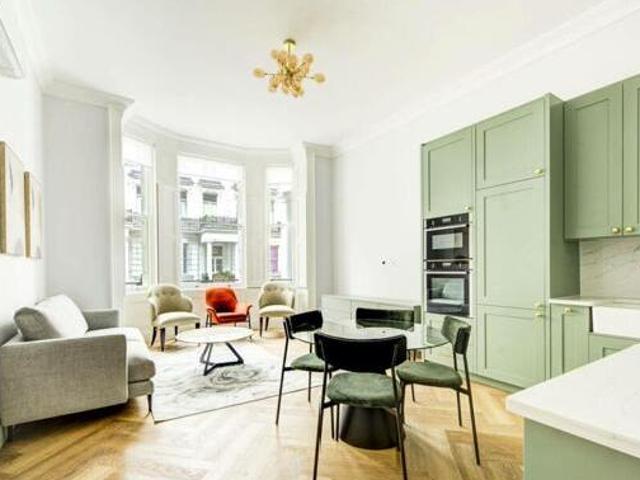2 Bedroom Flat For Rent In Earls Court, London
