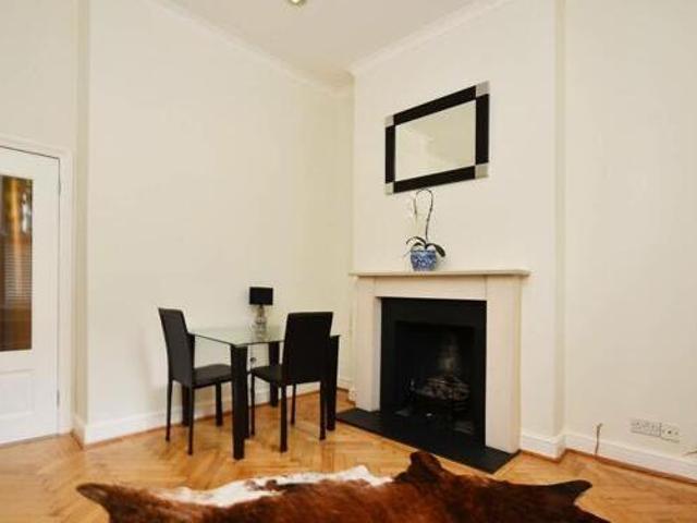 2 Bedroom Flat For Rent In Earls Court, London