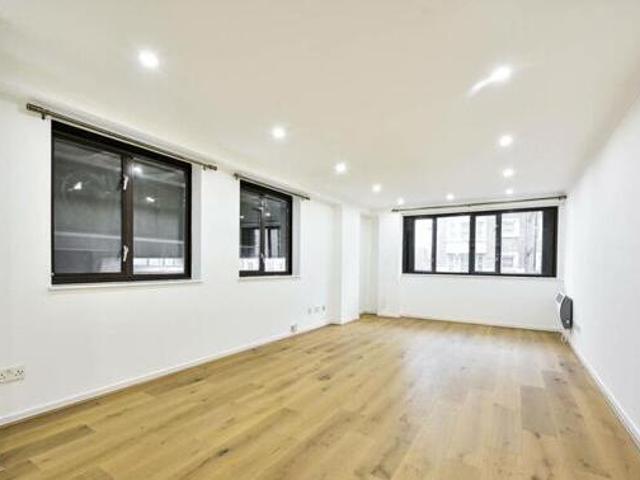2 Bedroom Flat For Rent In Earls Court, London