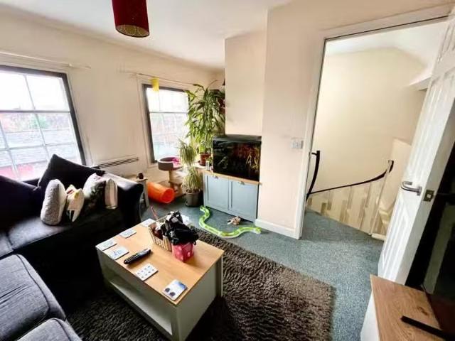 2 bedroom flat for rent in East Hill, Colchester, CO1