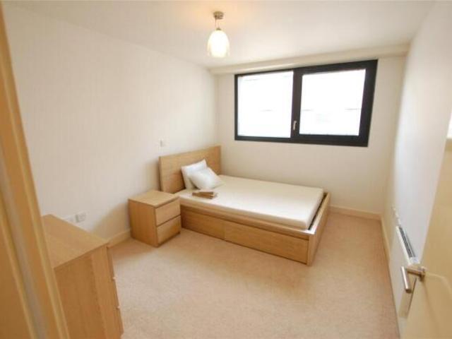 2 bedroom flat for rent in East Tucker Street, Bristol, Somerset, BS1