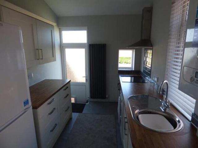 2 bedroom flat for rent in East View, Wideopen, NE13