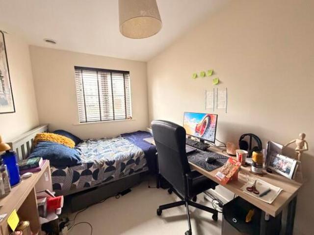 2 bedroom flat for rent in Eastfields Road, BS16