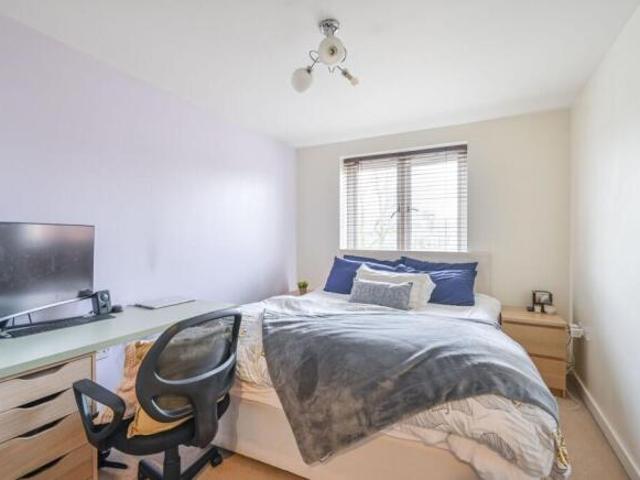 2 bedroom flat for rent in Eastside Mews, Bow, London, E3