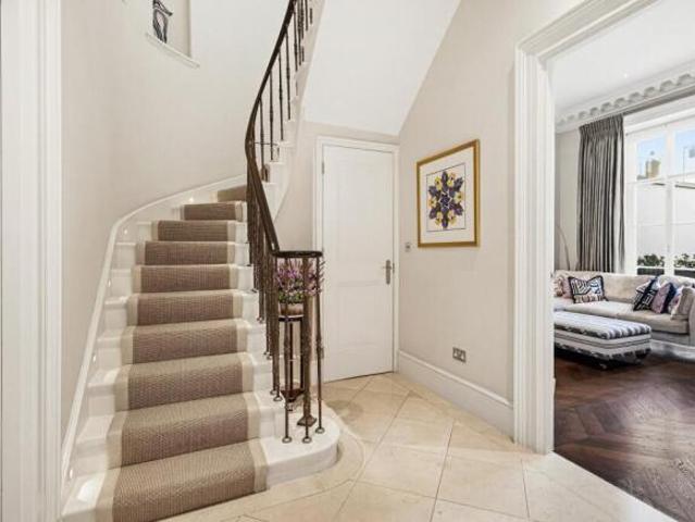 2 bedroom flat for rent in Eaton Place, Belgravia, London, SW1X