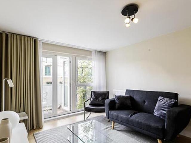 2 Bedroom Flat For Rent In Ebury Street, London