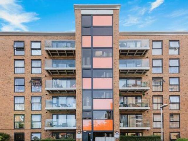 2 Bedroom Flat For Rent In Edgware