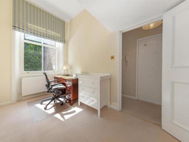 2 bedroom flat for rent in Edith Grove, SW10