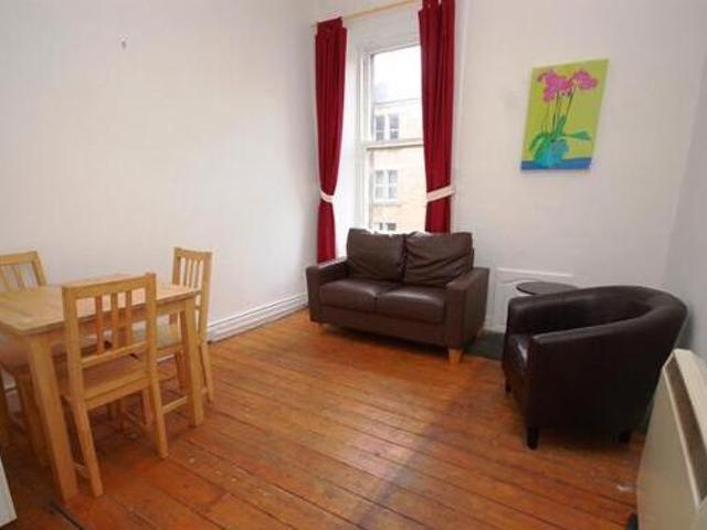 2 Bedroom Flat For Rent In Edinburgh