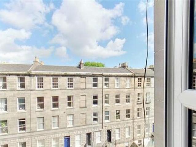 2 Bedroom Flat For Rent In Edinburgh