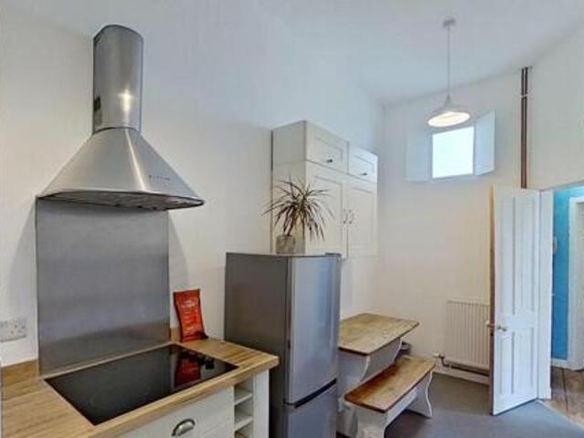 2 Bedroom Flat For Rent In Edinburgh, Midlothian