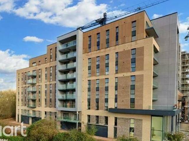 2 bedroom flat for rent in Edinburgh Way Harlow CM20