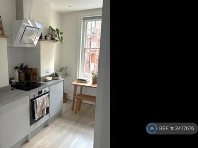 2 bedroom flat for rent in Elm Park Mansions, London, SW10