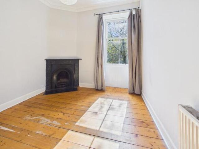 2 bedroom flat for rent in Elm Row, Leith Walk, Edinburgh, EH7