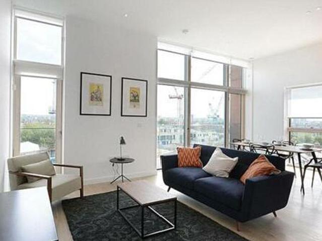 2 Bedroom Flat For Rent In Elephant And Castle, London