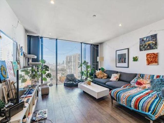2 Bedroom Flat For Rent In Elephant And Castle, London