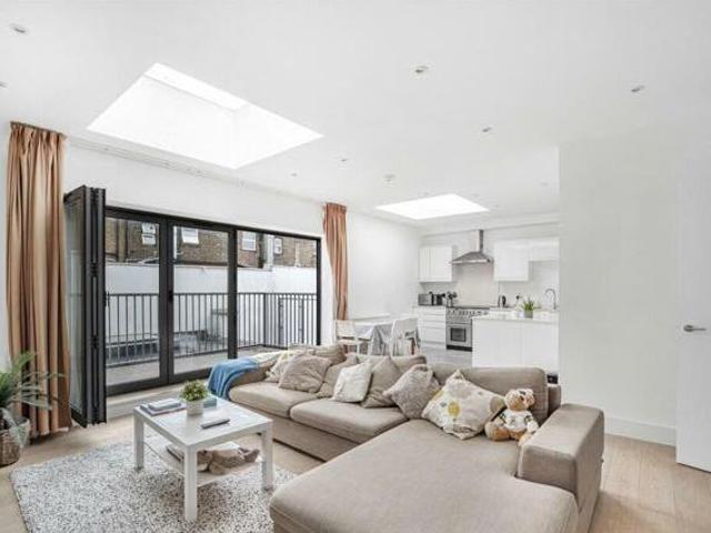 2 Bedroom Flat For Rent In Elephant & Castle