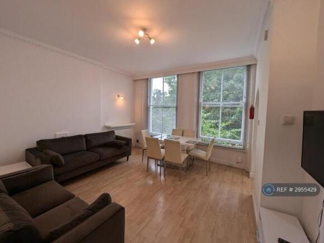 2 bedroom flat for rent in Elgin Crescent, London, W11