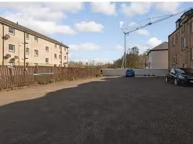 2 bedroom flat for rent in Elgin Road, Cowdenbeath, KY4