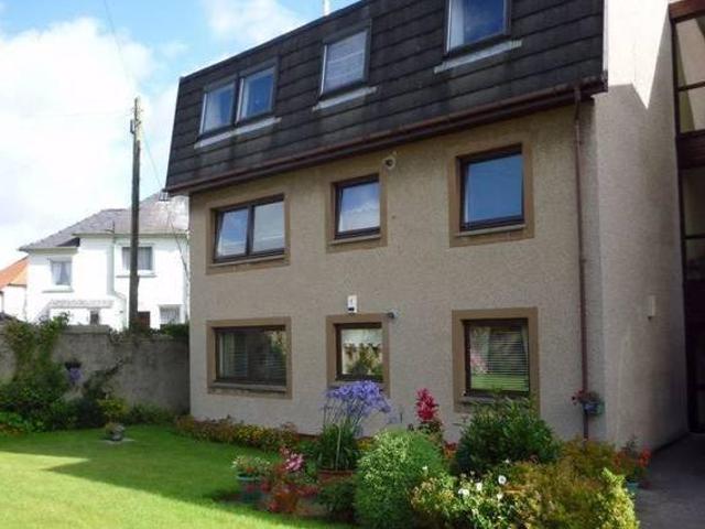 2 bedroom flat for rent in Elgin Street KIRKCALDY KY2