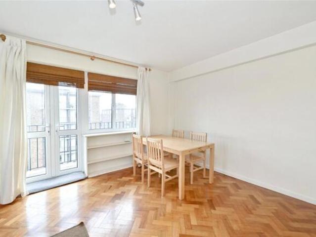 2 bedroom flat for rent in Elgood House, Wellington Road, NW8