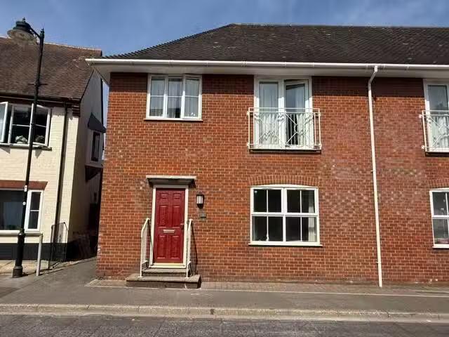 2 bedroom flat for rent in Elizabeth Court, Ringwood, BH24